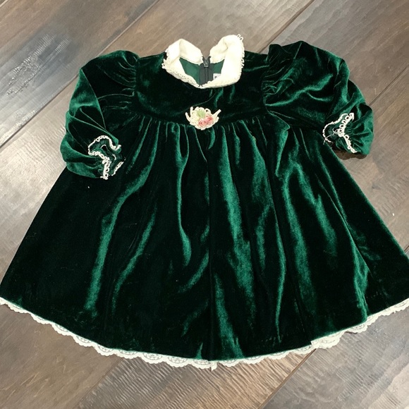 Good Lad | Dresses | Vintage Good Lad Of Philadelphia Velvet Green ...